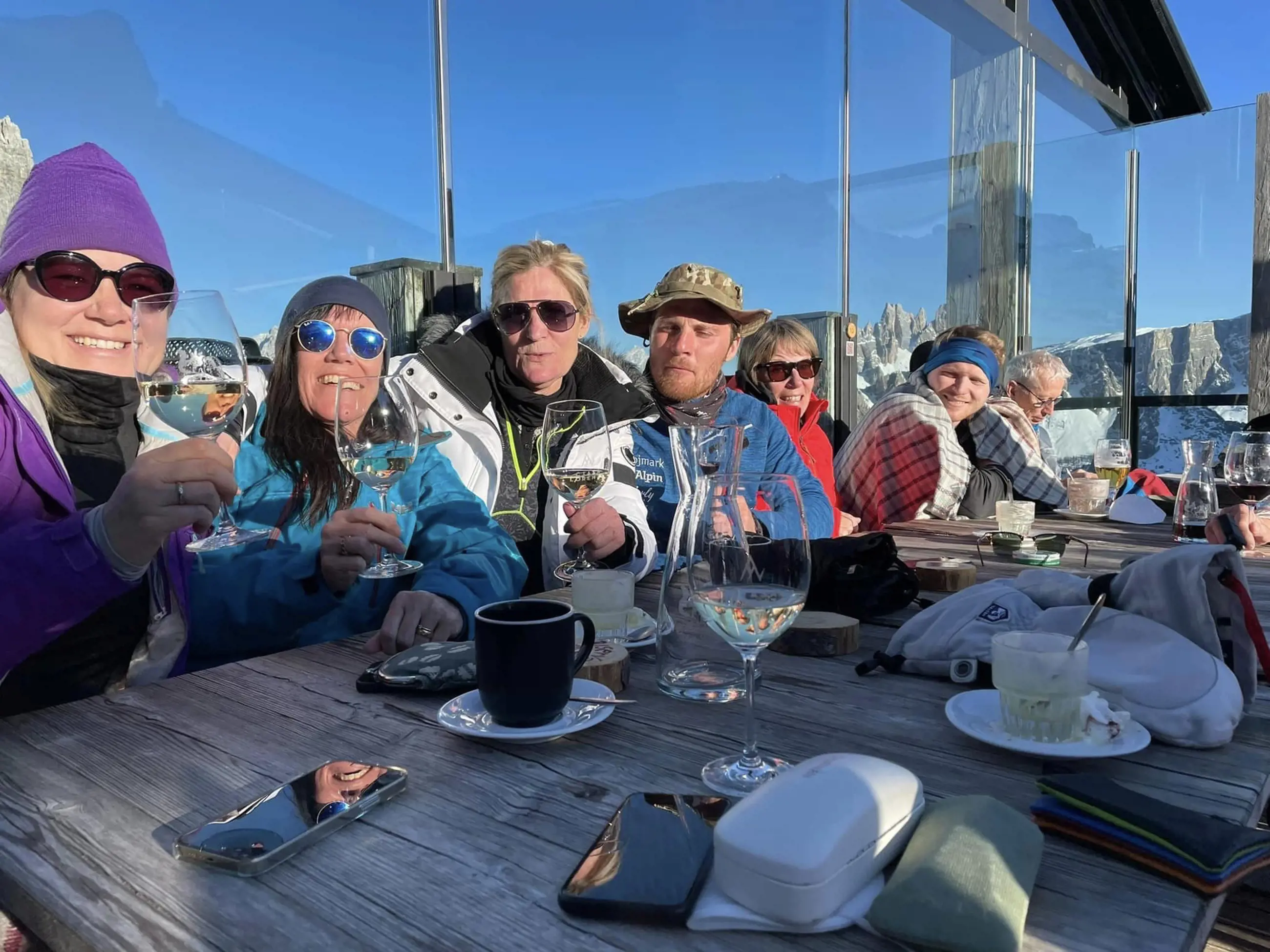 Skidsafari i Dolomiterna